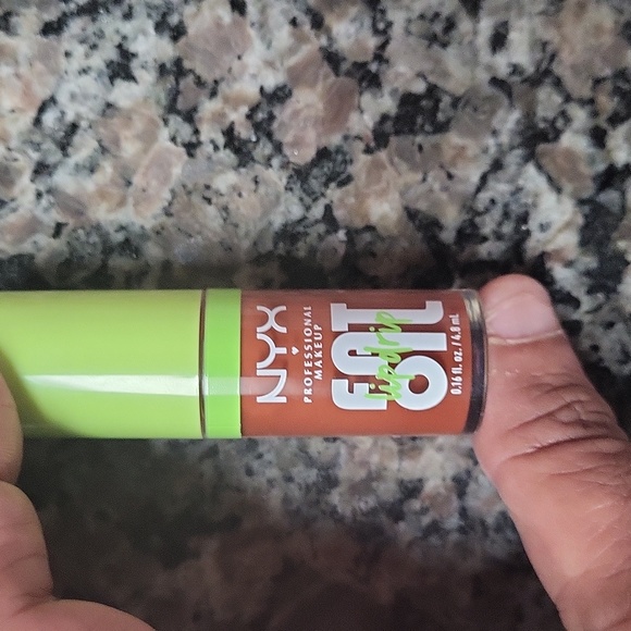 NYX | Makeup | Nyx Fat Oil New 6 Fl Oz Lipdrip Color Fold Scrollin New ...